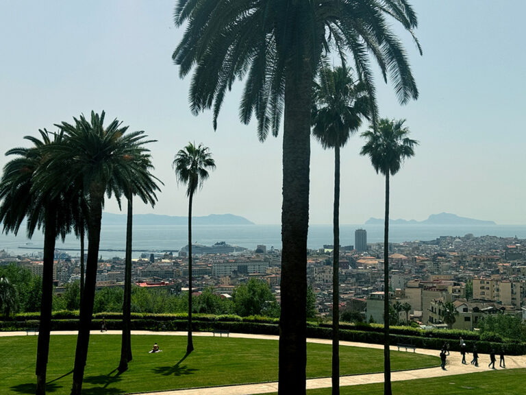 Napleswise | Naples by Month | Naples in April
